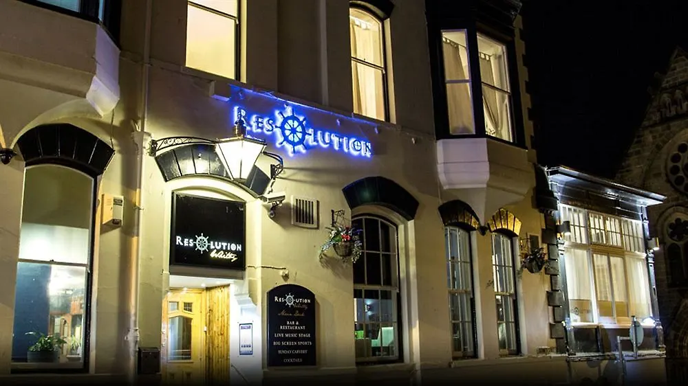 The Resolution Hotel Whitby in Whitby | Prices & Reviews | golfshotels.com